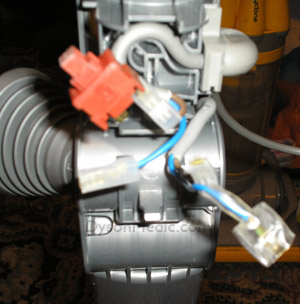 Dyson DC07 Motor Replacement Guide. Dyson DC07 Motor Swap Tutorial ...